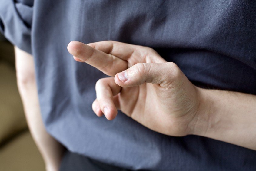 The Science Of Lying: How To Detect A Lie